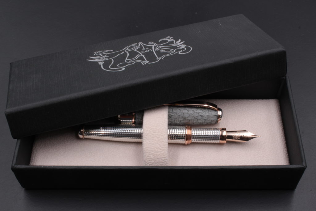 Silver and Salmon Leather Fountain Pen - Grifos Pens