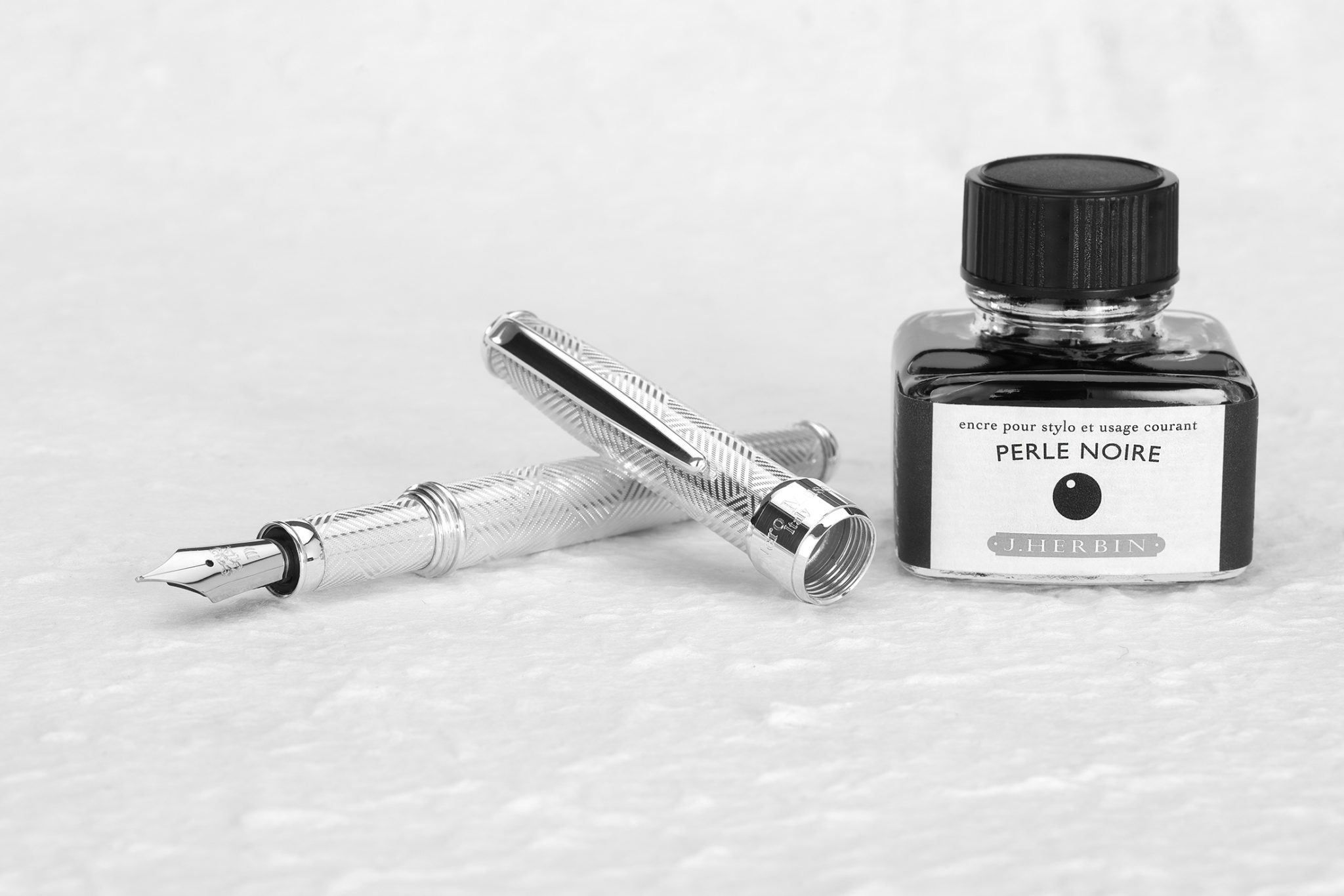 Silver Fountain Pen "Canvas" - Grifos Pens